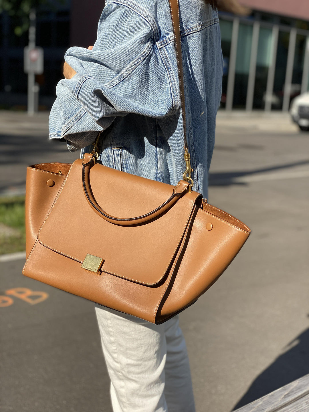 celine trapeze